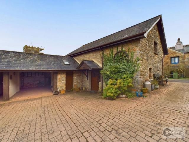 3 bedroom property for sale