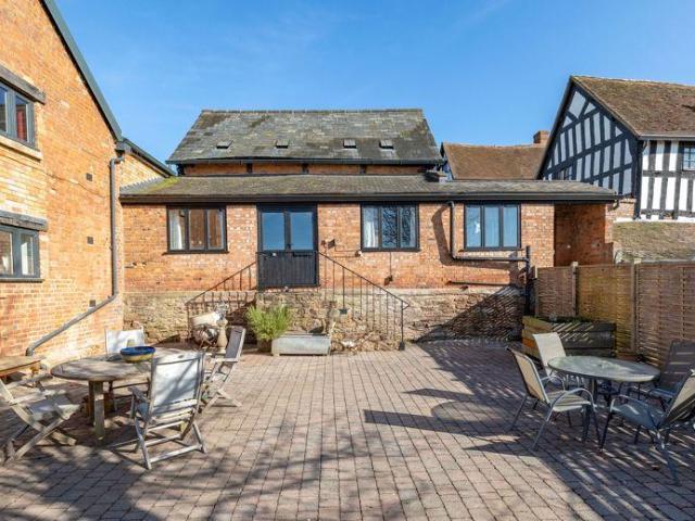 3 bedroom property for sale
