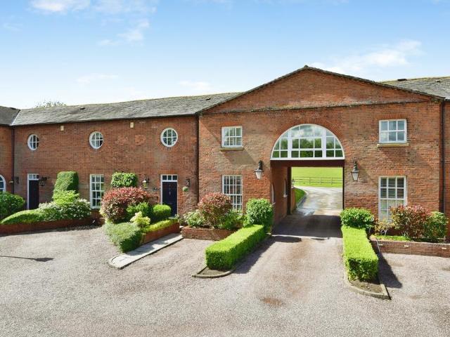 3 bedroom property for sale