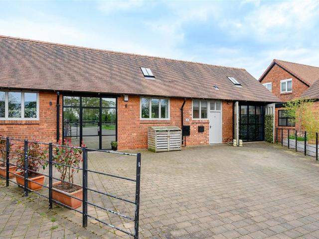3 bedroom property for sale