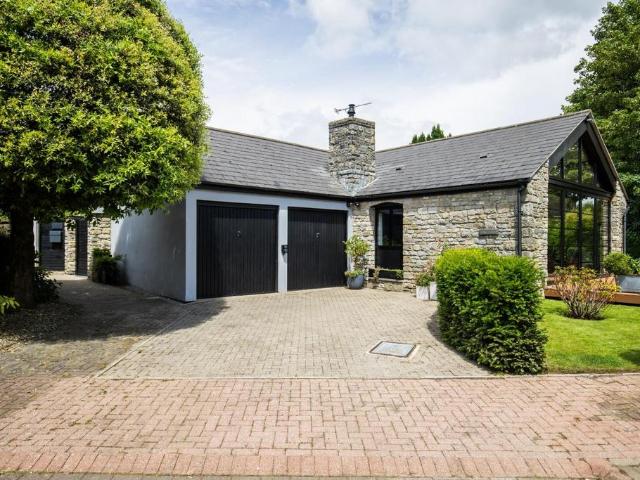 3 bedroom property for sale