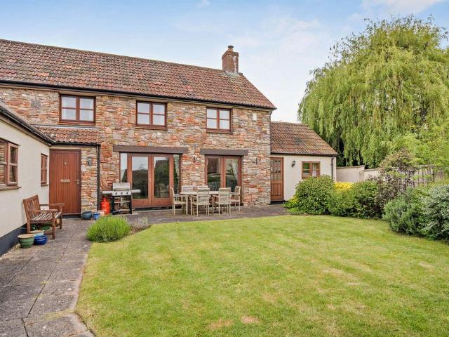 3 bedroom property for sale