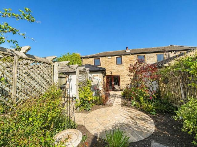 3 bedroom property for sale