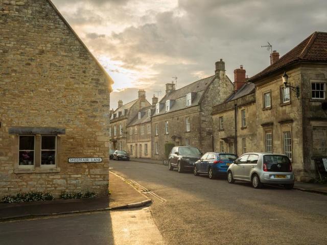 3 bedroom property for sale