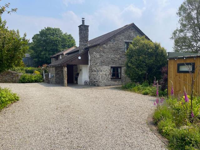 3 bedroom property for sale