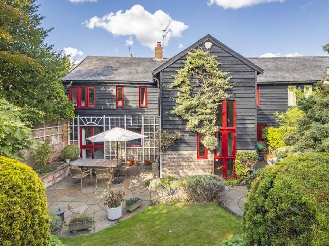 3 bedroom property for sale