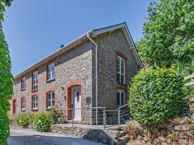3 bedroom property for sale