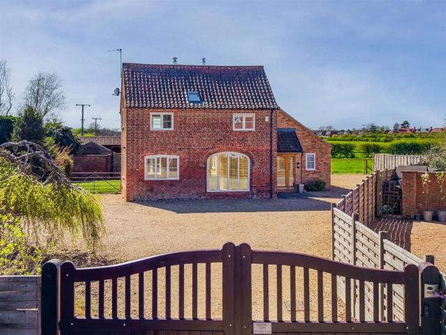 3 bedroom property for sale