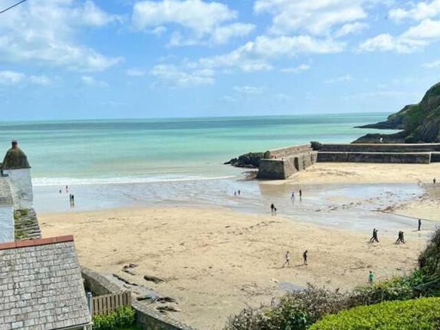 3 Bedroom Property For Sale In Cornwall