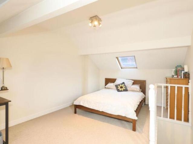 3 bedroom terraced house for sale in Cliffefield Road, Sheffield, S8
