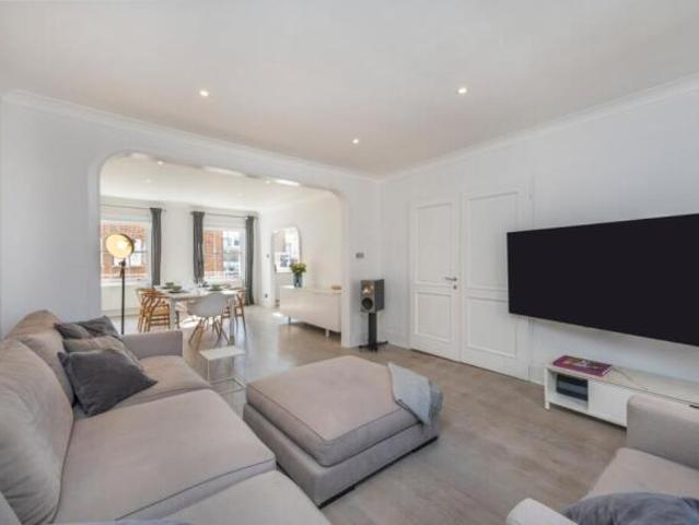 3 bedroom property for sale in Clifton Place, Hyde Park, W2