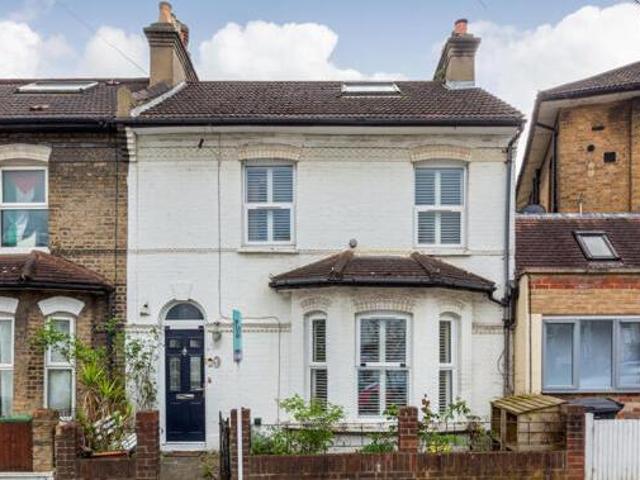 3 Bedroom Property For Sale In Croydon