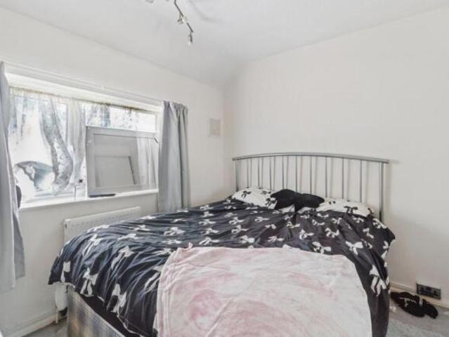 3 bedroom semi detached house for sale in Ashridge Drive, South Oxhey, WD19