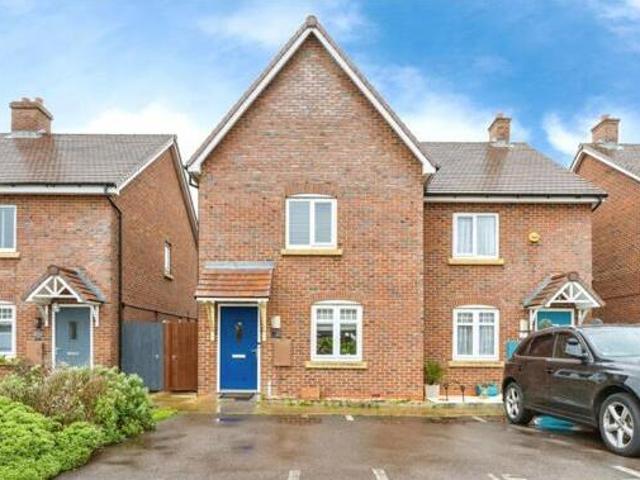 3 Bedroom Property For Sale In Bedford, Bedfordshire