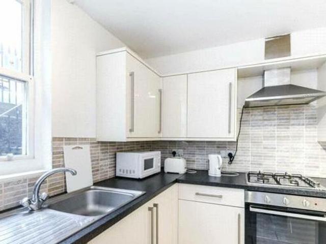 3 Bedroom Property For Sale In London