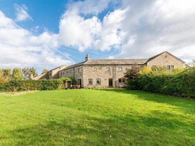 3 Bedroom Property For Sale In Moor Top Lane, Flockton Moor