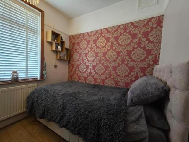 3 bedroom property for sale in Milton Street North, Northampton, NN2