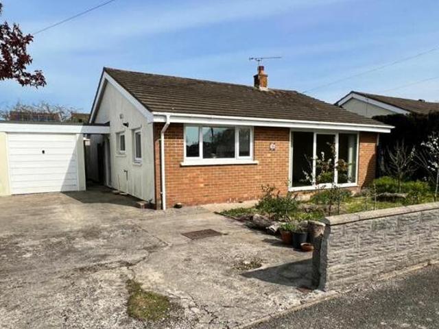 3 Bedroom Property For Sale In Rhoose