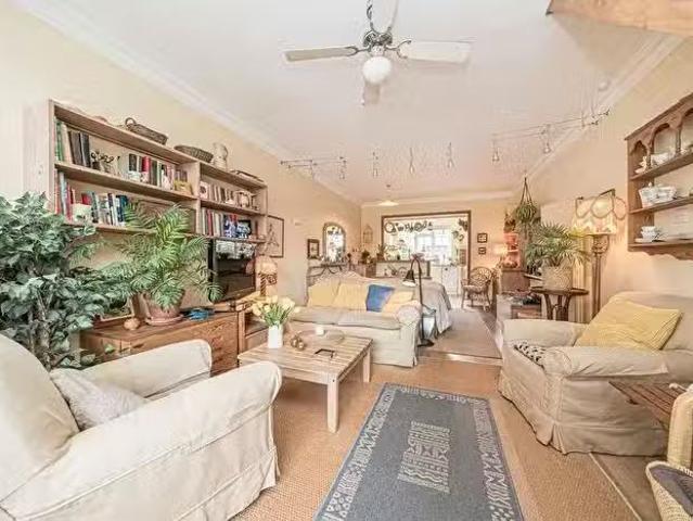 3 Bedroom Property For Sale In Worple Road, Isleworth, TW7