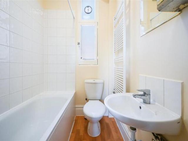 3 bedroom property for sale in Wymering Mansions, Maida Vale, London, W9