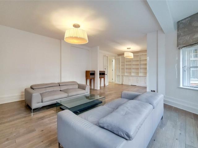 3 bedroom property in Clive Court, Maida Vale, London, W9 £5,250 pcm | Chestertons