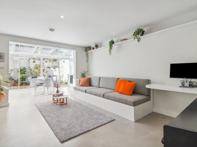 3 bedroom property in Clock Tower Mews, London, N1 £5,000 pcm | Chestertons