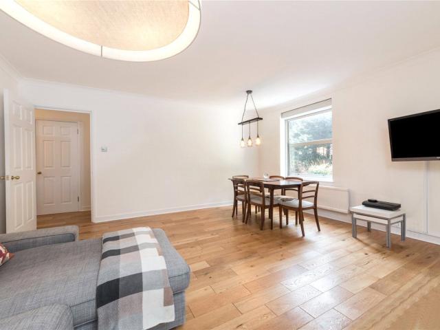 3 bedroom property in Alban House, Sumpter Close, Swiss Cottage, London, NW3 £3,950 pcm | Chestertons