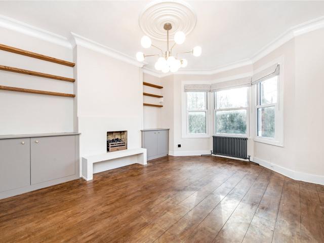 3 bedroom property in Denton Road, Crouch End, London, N8 £3,500 pcm | Chestertons