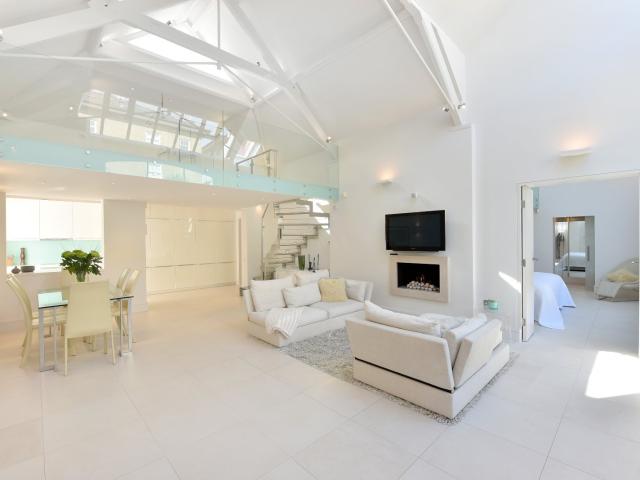 3 bedroom property in King Henrys Road, Primrose Hill, London, NW3 £12,000 pcm | Chestertons