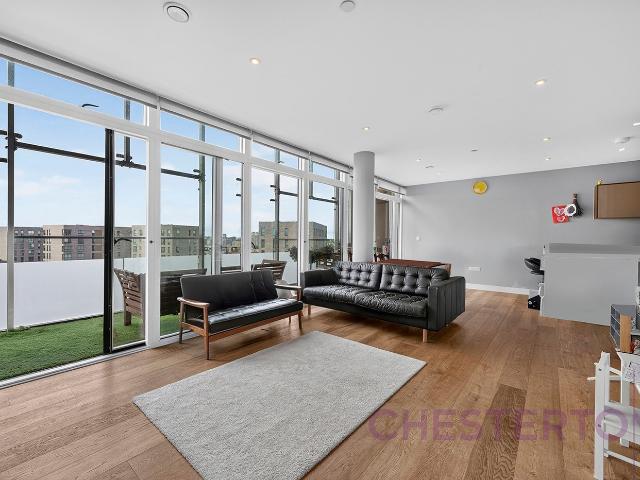 3 bedroom property in Hugero Point, 2 Rennie Street, London, SE10 £3,300 pcm | Chestertons