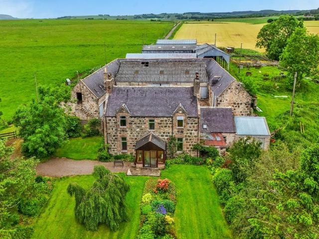 3 bedroom property with land for sale