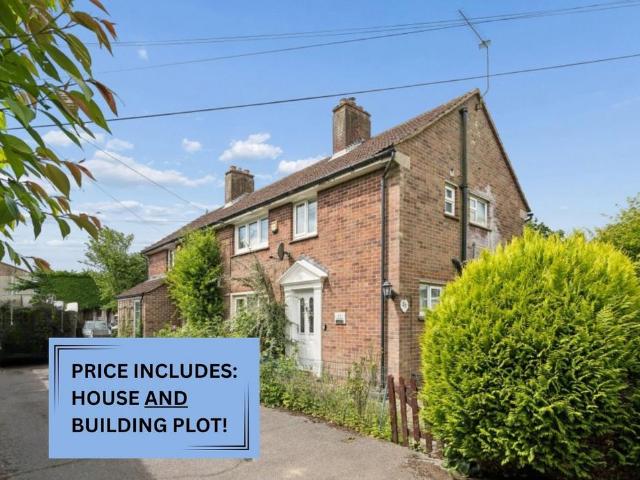 3 bedroom property with land for sale