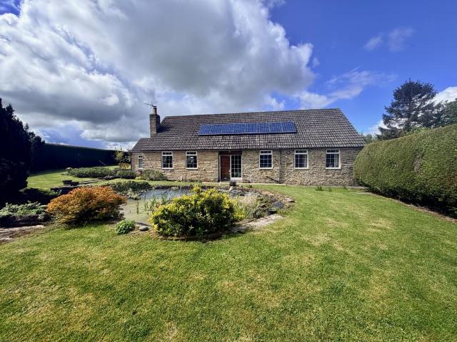 3 bedroom property with land for sale