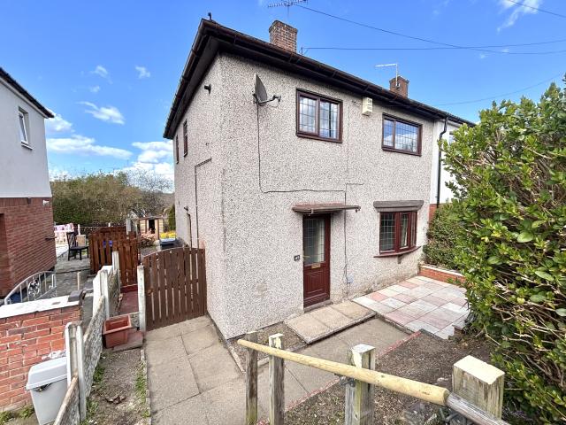 3 bedroom property to let in New Cross Drive, Woodhouse, Sheffield, S13 £900 pcm