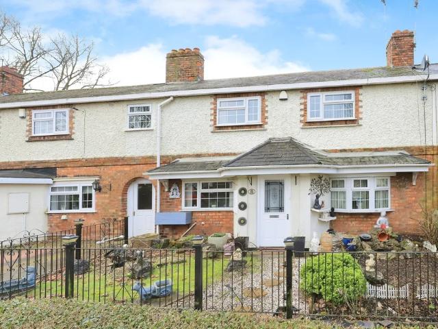 3 bedroom property to let in Owen Road, Bilston £1,150 pcm