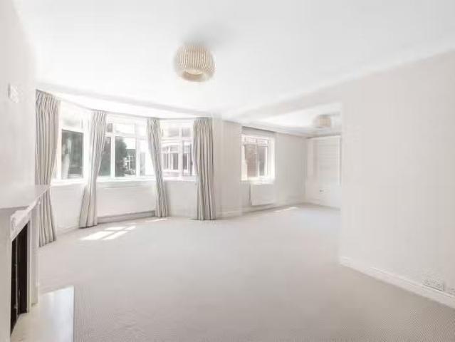 3 bedroom property to let in Onslow Crescent, London, SW7 £6.