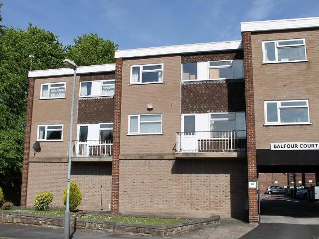 3 bedroom property to let in Balfour Crescent, Wolverhampton £950 pcm