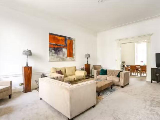 3 bedroom property to let in Eaton Place, London, SW1X £2,25.