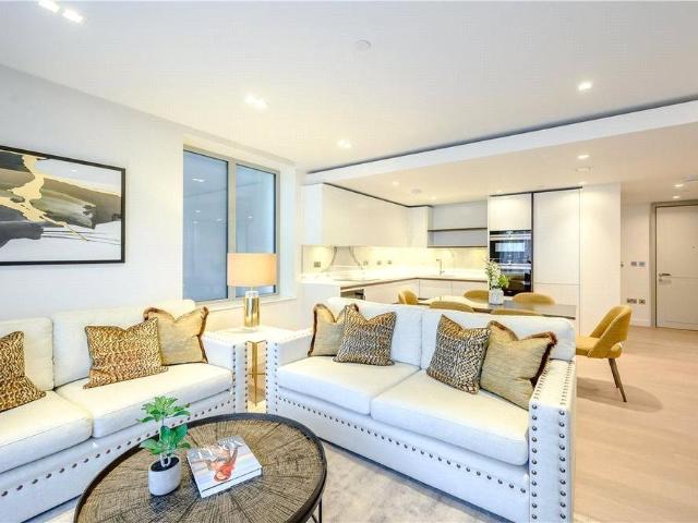 3 bedroom property to let in Edgware Road, London, W2 £9,052 pcm