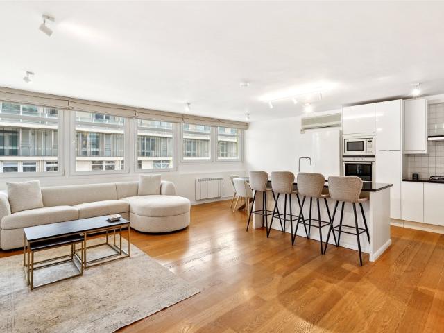 3 bedroom property to let in Elystan Place, Chelsea, SW3 £7,800 pcm