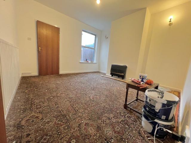 3 bedroom property to let in Hillary Street, Walsall, WS2 £1,050 pcm