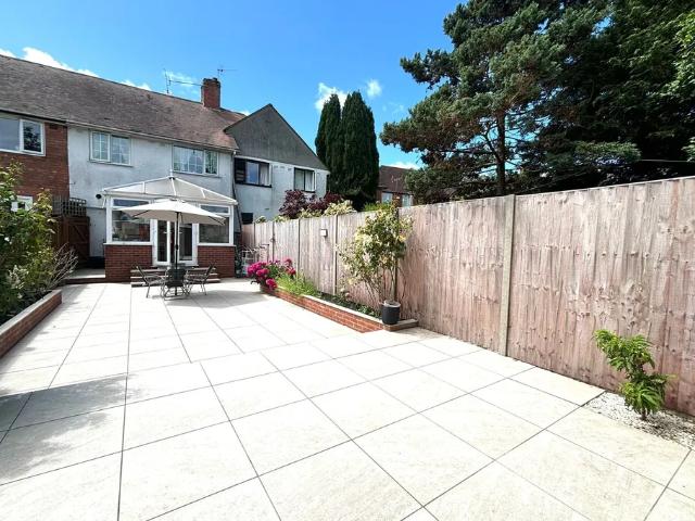 3 bedroom property to let in Ilmington Road, Selly Oak, B29 £1,380 pcm