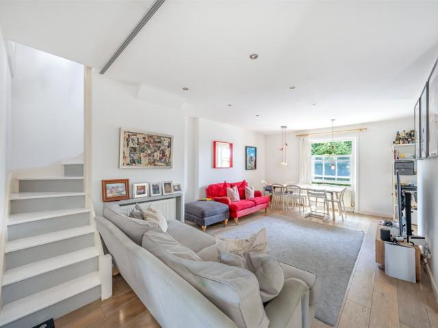 3 bedroom property to let in King Henrys Road, Primrose Hill, NW3 £4,320 pcm