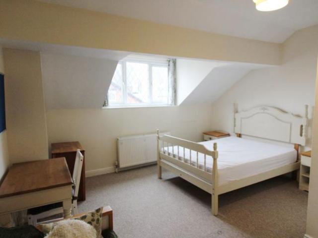 3 bedroom Property To Let