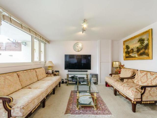 3 bedroom property to let