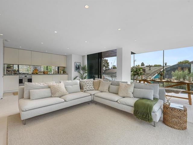 3 bedroom property to let