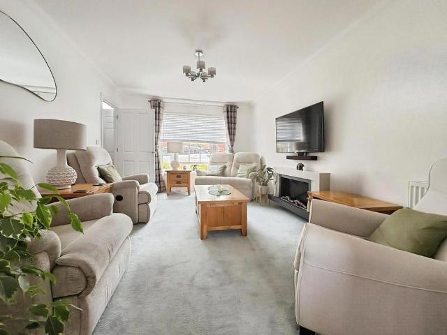 3 bedroom property to rent