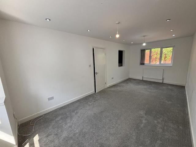 3 bedroom property to rent