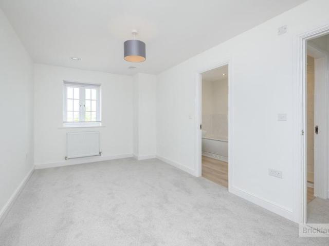 3 bedroom property to rent