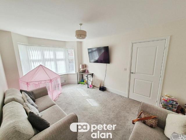 3 bedroom property to rent